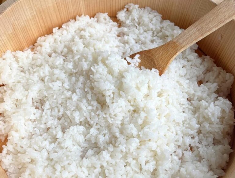 How to Make Nikiri Sauce For Sushi - Rice to Roll